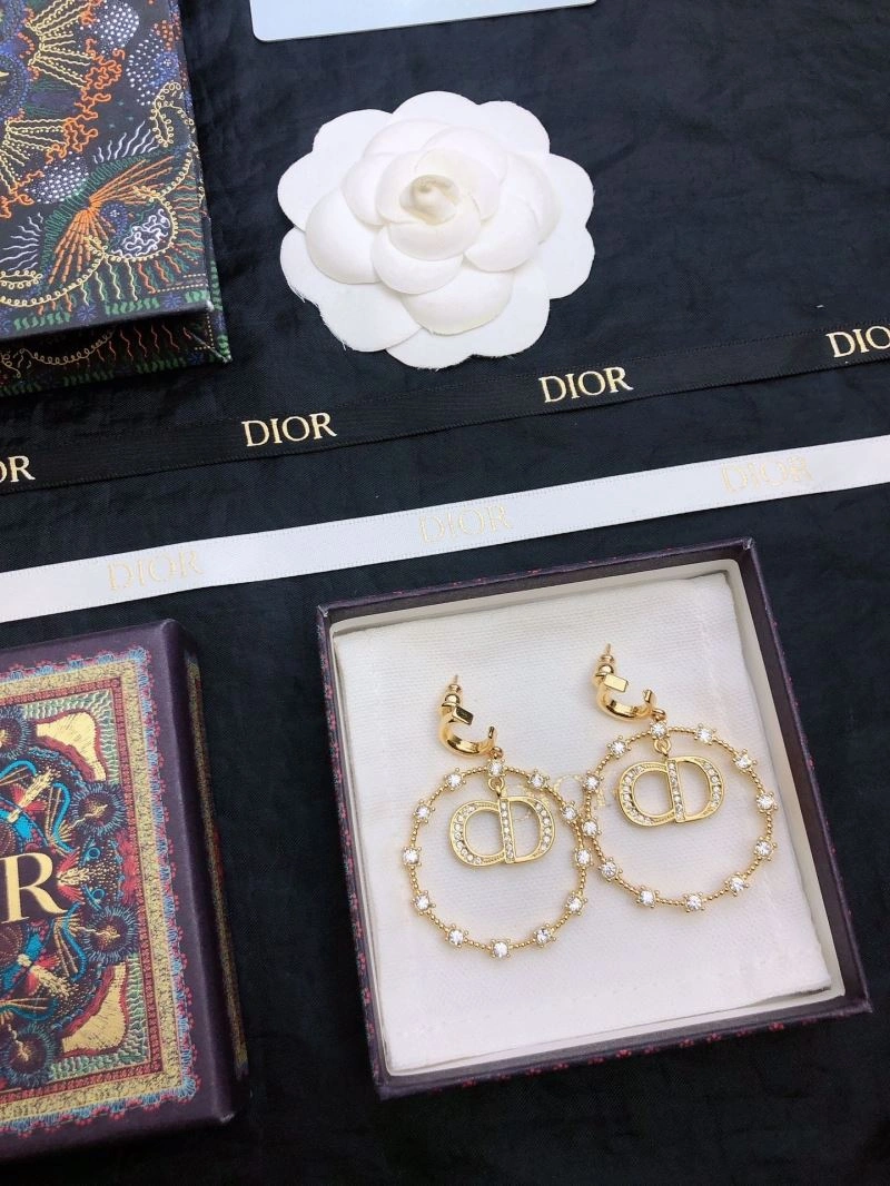 Bargain Christian Dior Earrings