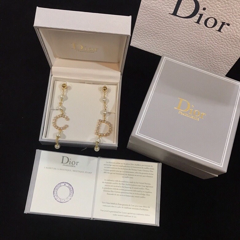 Indistinguishable Christian Dior Earrings