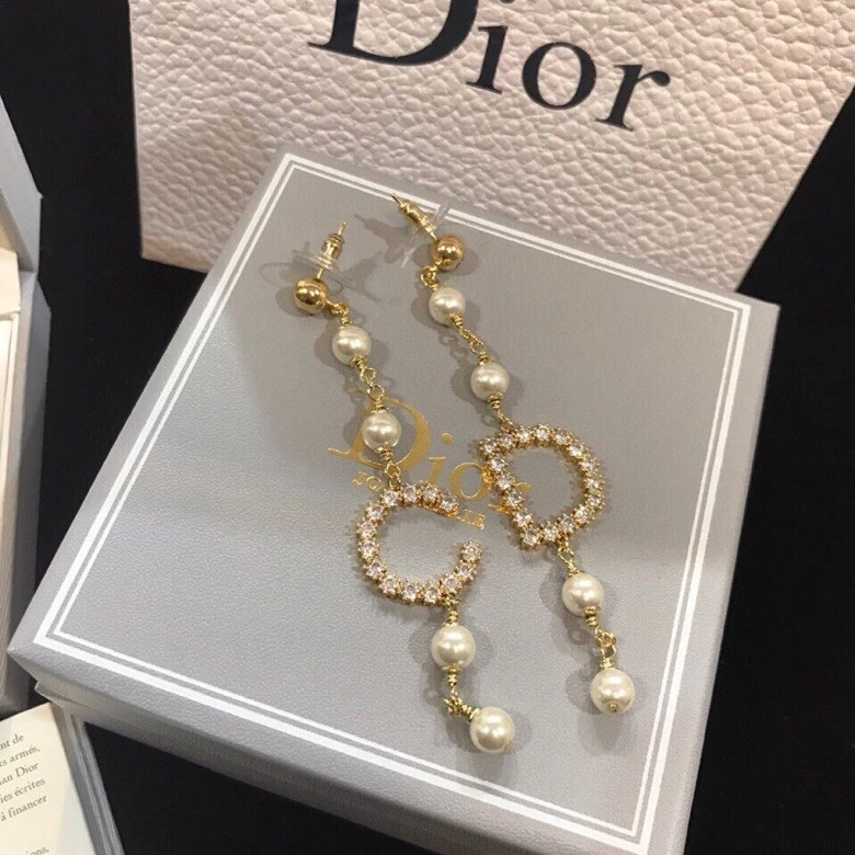 Indistinguishable Christian Dior Earrings