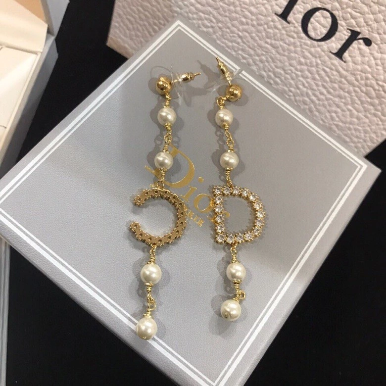 Indistinguishable Christian Dior Earrings