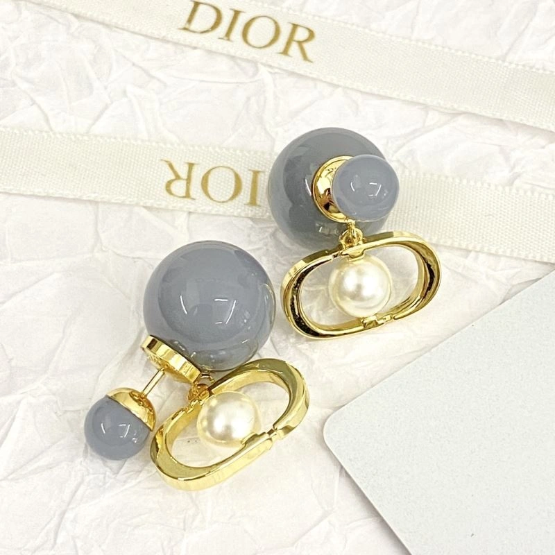Discounted Christian Dior Earrings