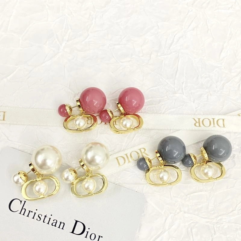 Discounted Christian Dior Earrings