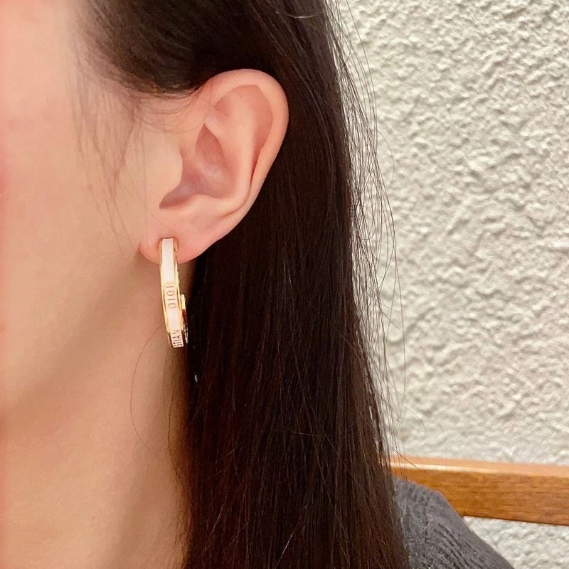 Indistinguishable Christian Dior Earrings