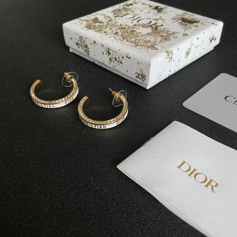 Indistinguishable Christian Dior Earrings