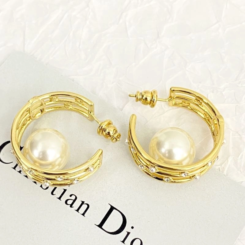 Bargain Christian Dior Earrings