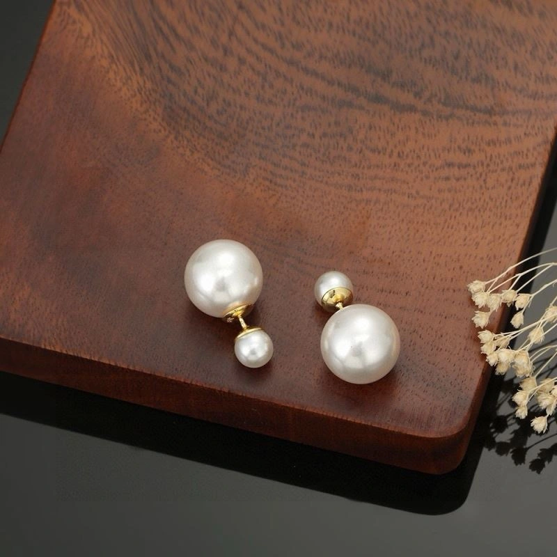 Value-priced Christian Dior Earrings