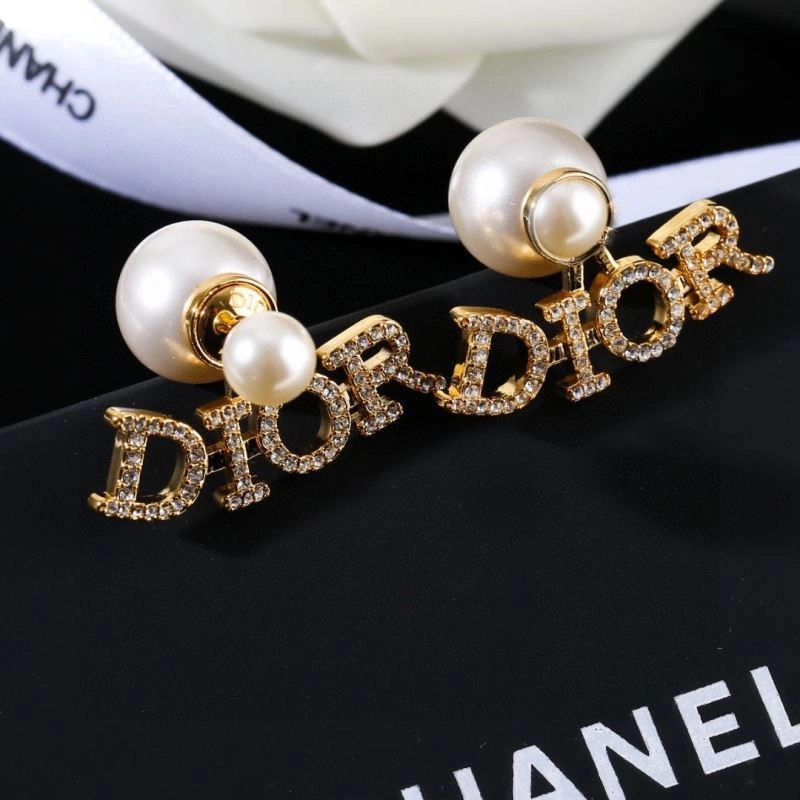 Reasonably priced Christian Dior Earrings