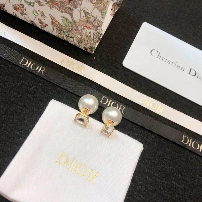 Factory-made Christian Dior Earrings