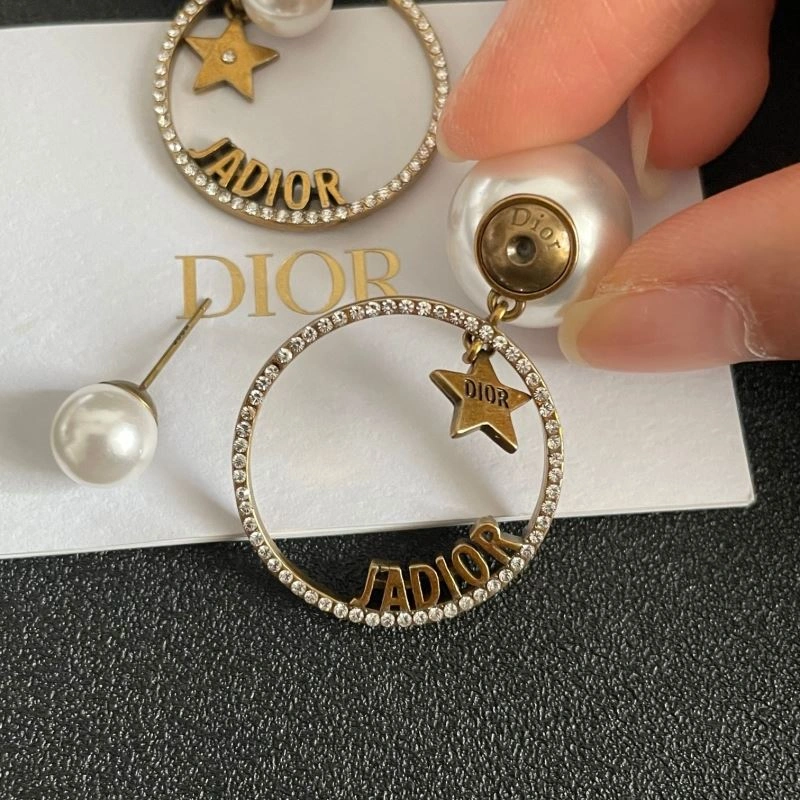 Value-priced Christian Dior Earrings