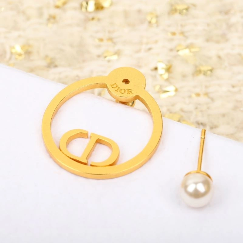 Top match Christian Dior Earrings