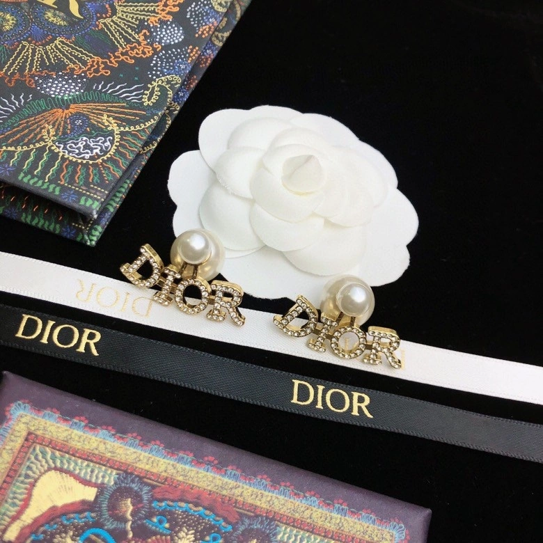 Bargain Christian Dior Earrings