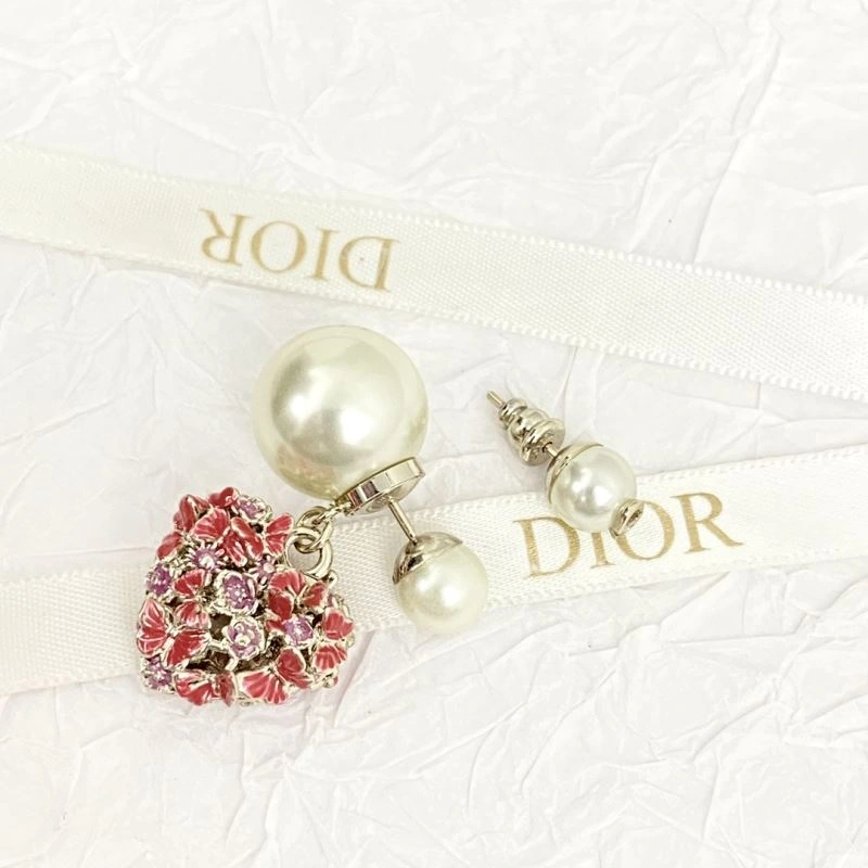 Inexpensive Christian Dior Earrings
