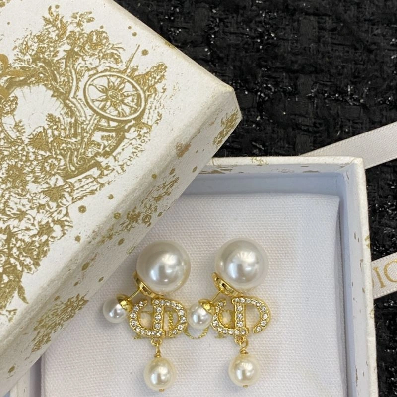 Indistinguishable Christian Dior Earrings