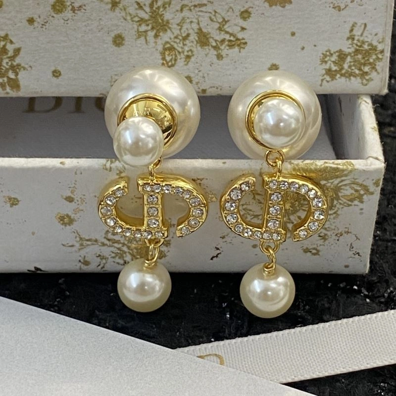 Indistinguishable Christian Dior Earrings
