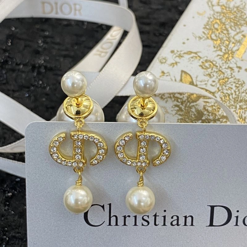 Indistinguishable Christian Dior Earrings