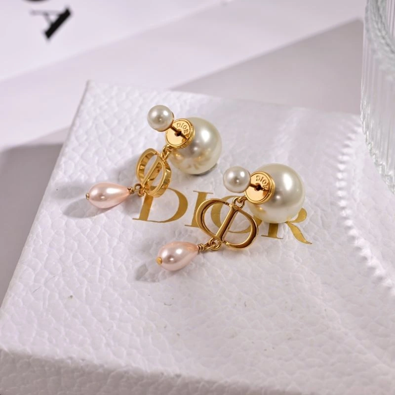 Discounted Christian Dior Earrings