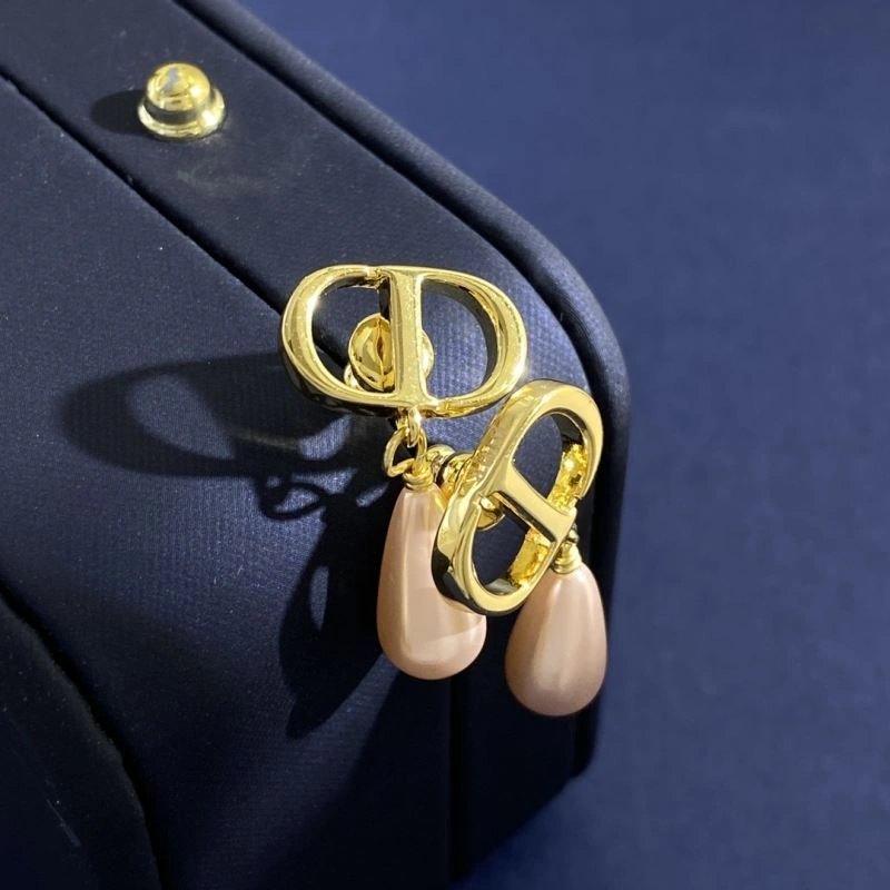 Indistinguishable Christian Dior Earrings