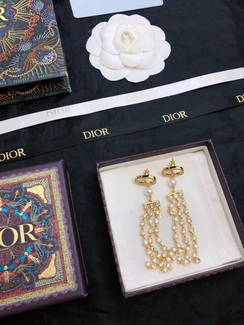 Value-priced Christian Dior Earrings
