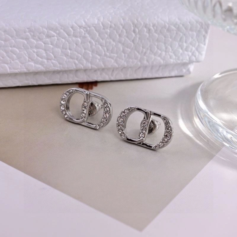 High fidelity Christian Dior Earrings
