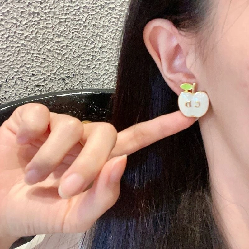 Legit Christian Dior Earrings