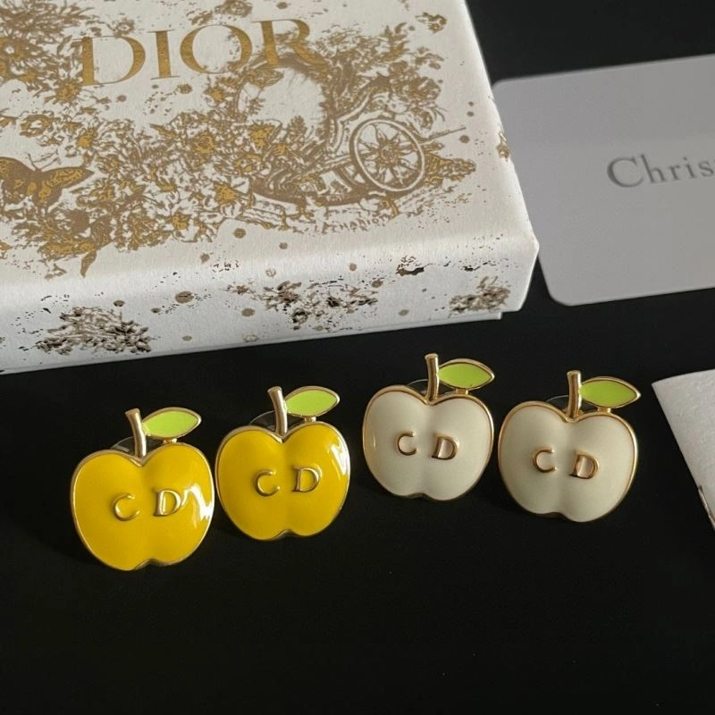 Legit Christian Dior Earrings