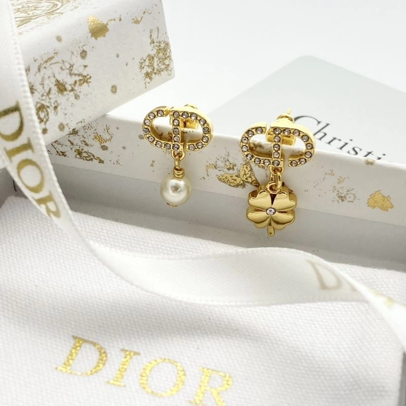 Economical Christian Dior Earrings