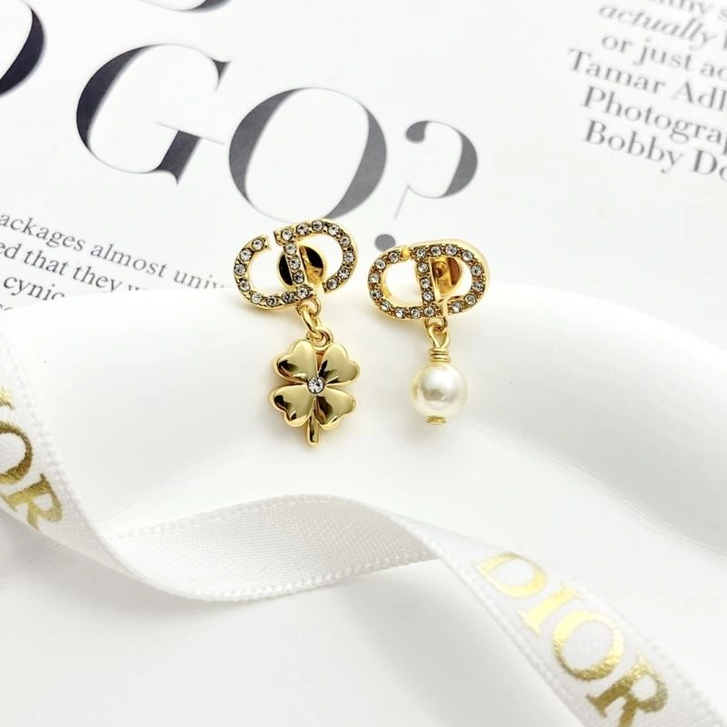Economical Christian Dior Earrings