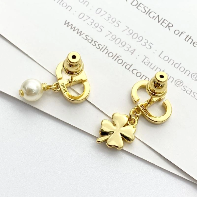 Economical Christian Dior Earrings