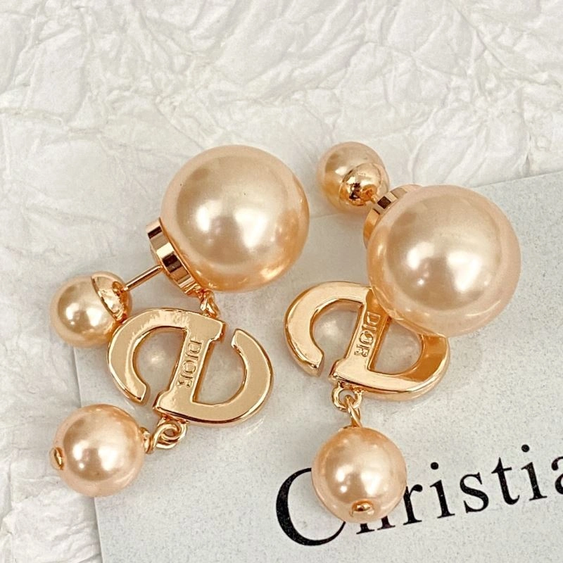 Value-priced Christian Dior Earrings