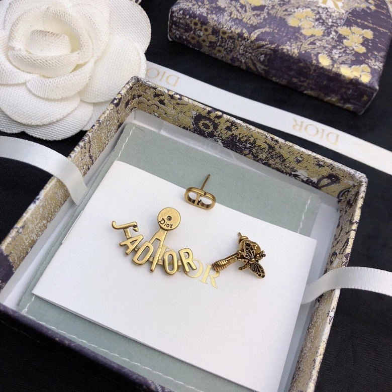 Indistinguishable Christian Dior Earrings