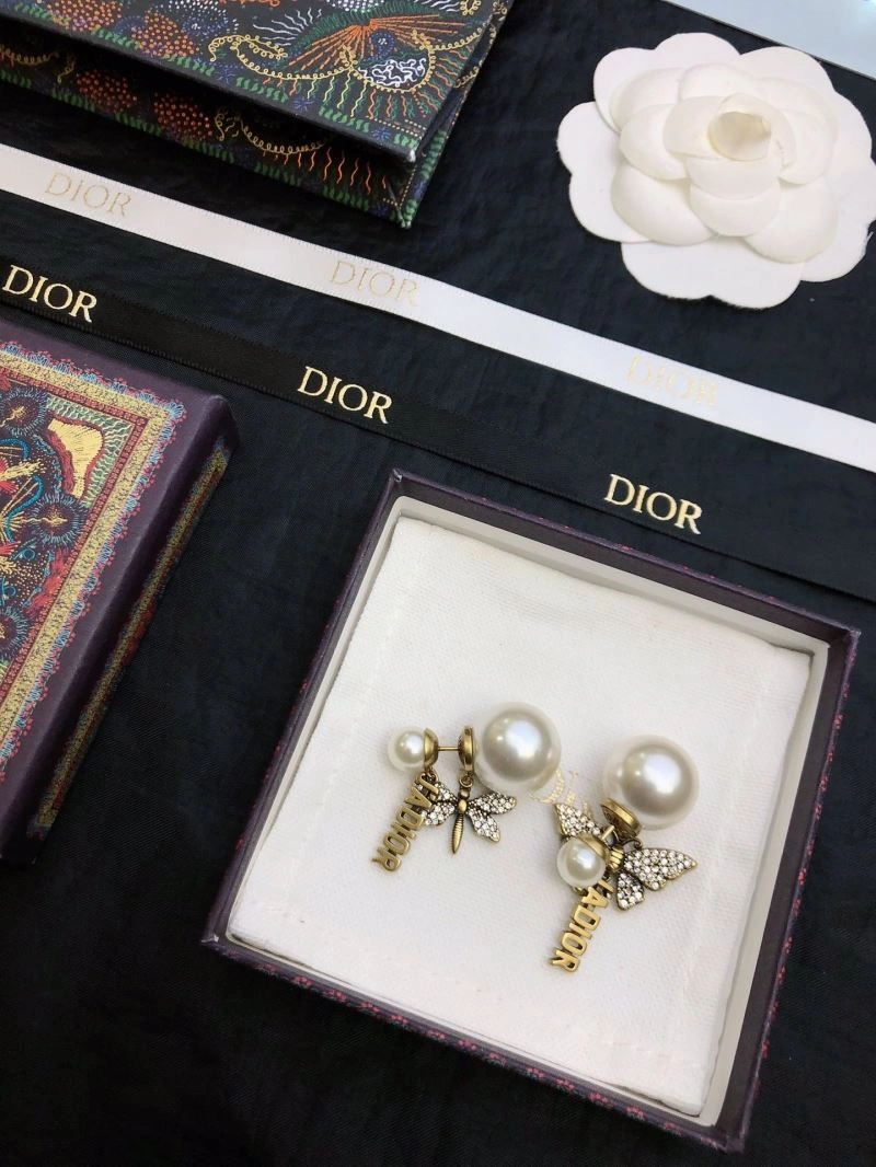 High accuracy Christian Dior Earrings