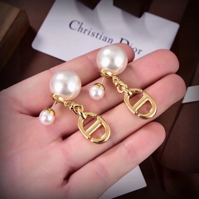 Indistinguishable Christian Dior Earrings