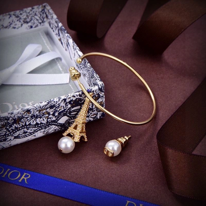 Budget-friendly Christian Dior Earrings