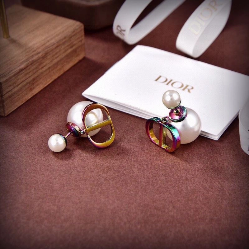Indistinguishable Christian Dior Earrings