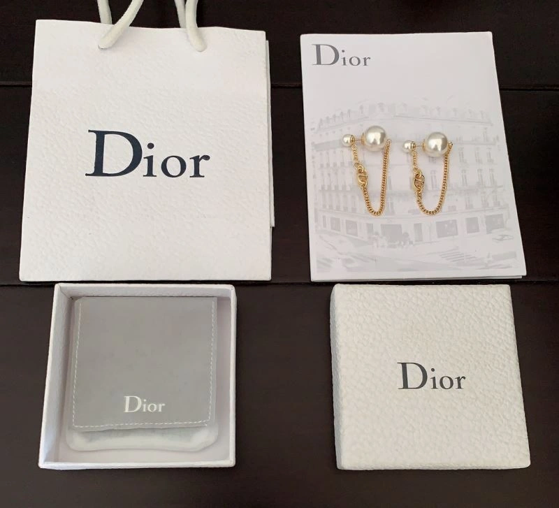 Economical Christian Dior Earrings