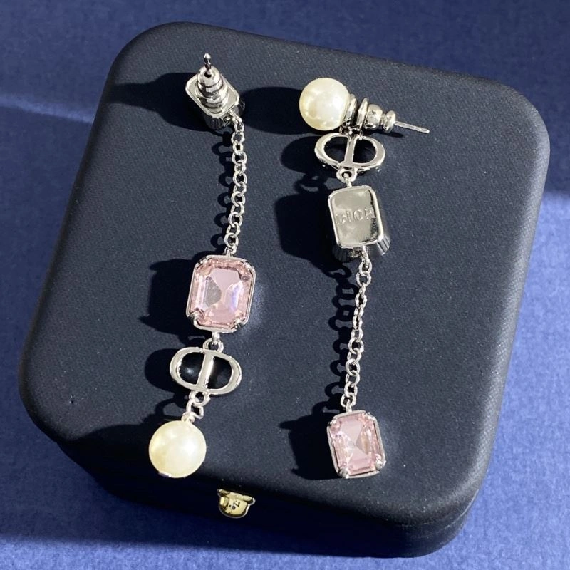 Top match Christian Dior Earrings