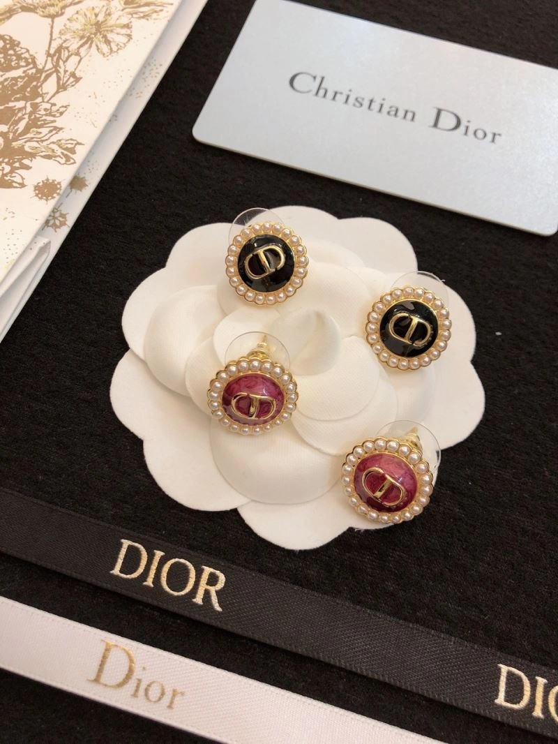 High fidelity Christian Dior Earrings