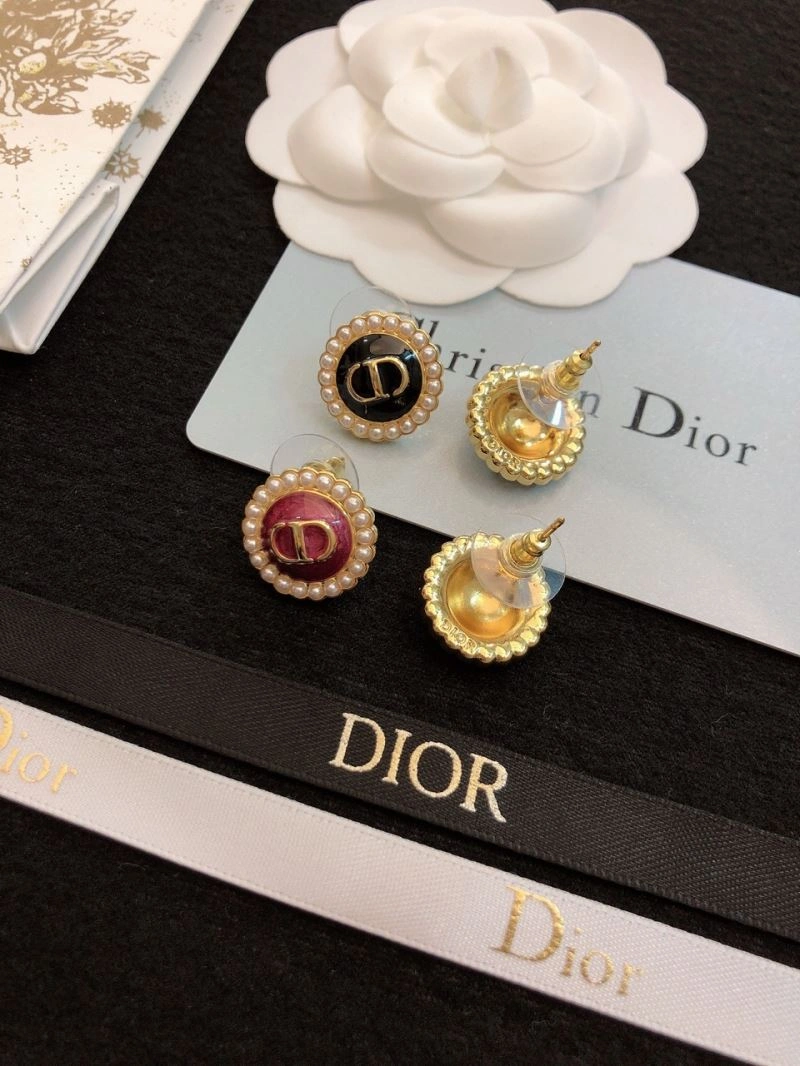 High fidelity Christian Dior Earrings