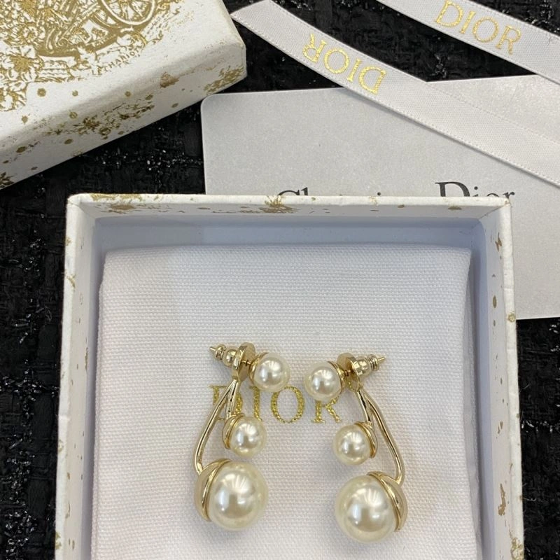 Bargain Christian Dior Earrings