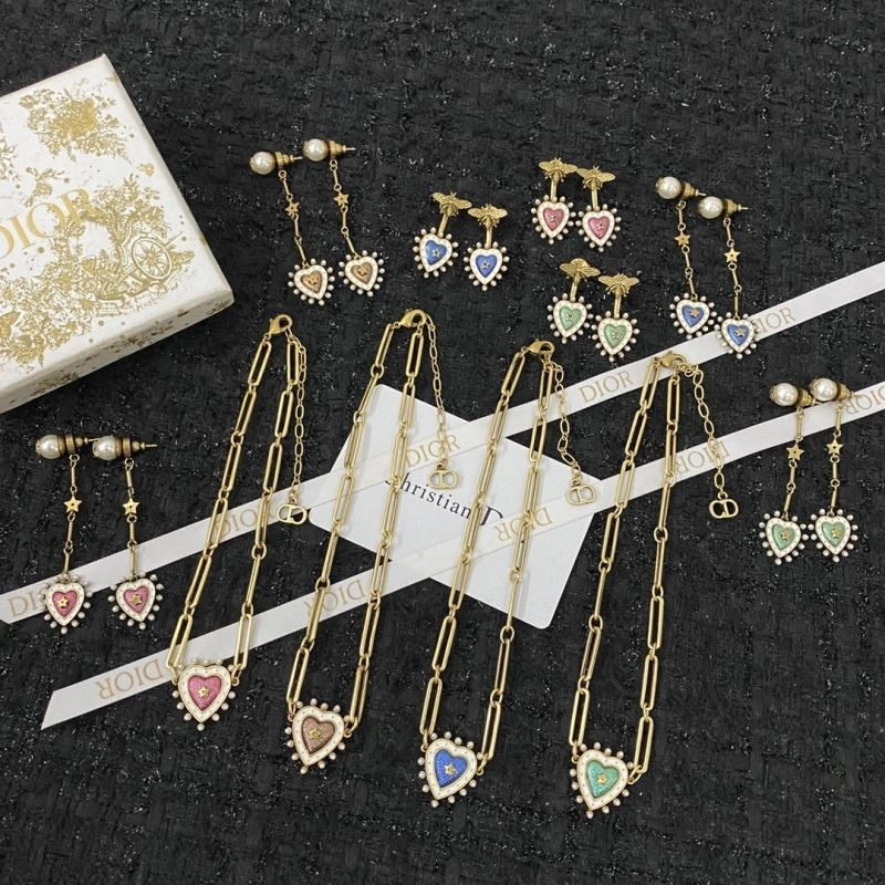Discounted Christian Dior Earrings