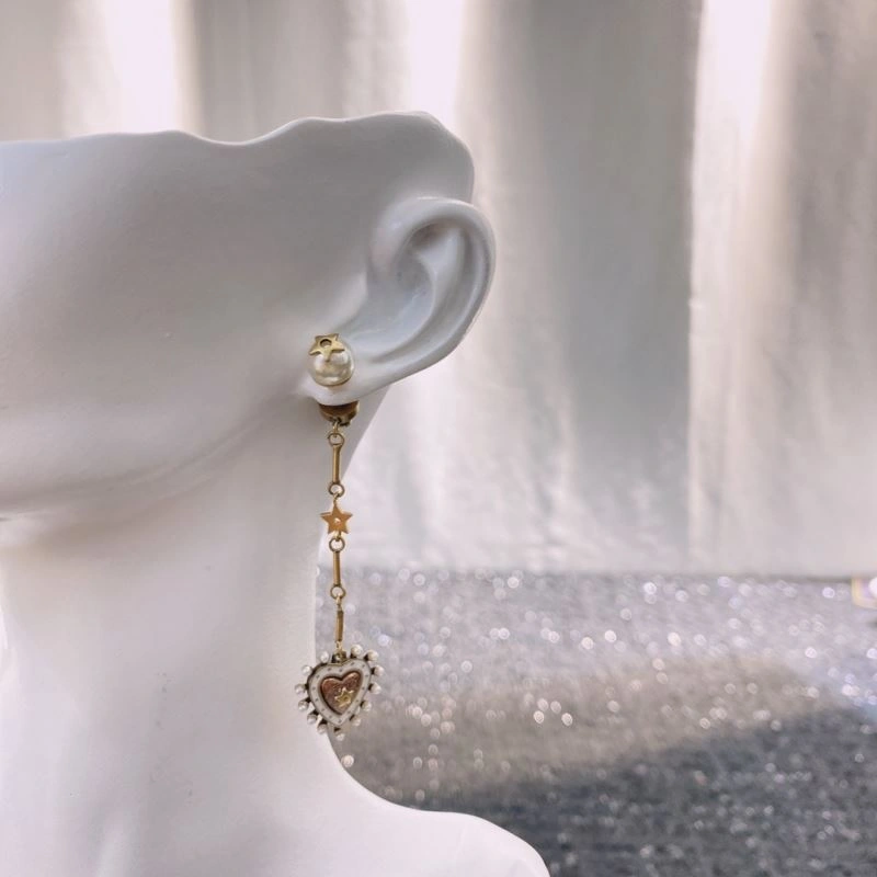 Discounted Christian Dior Earrings