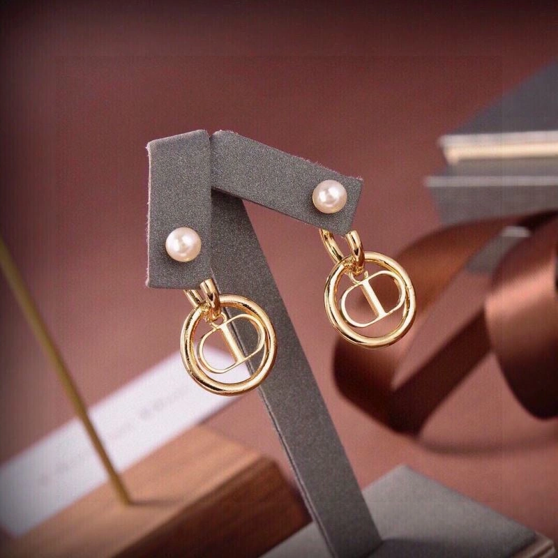 Indistinguishable Christian Dior Earrings