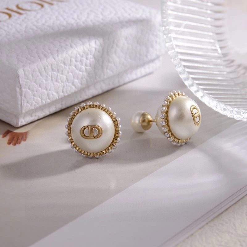Economical Christian Dior Earrings