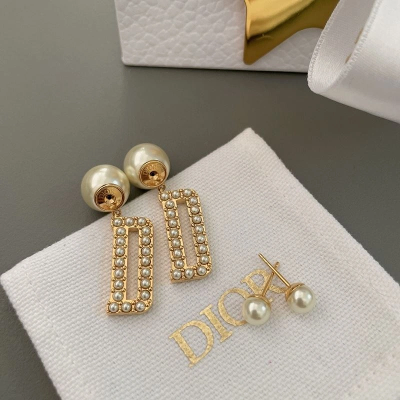 Discounted Christian Dior Earrings