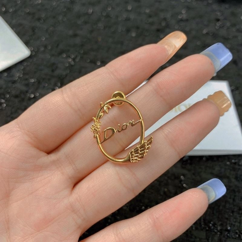 Discounted Christian Dior Earrings