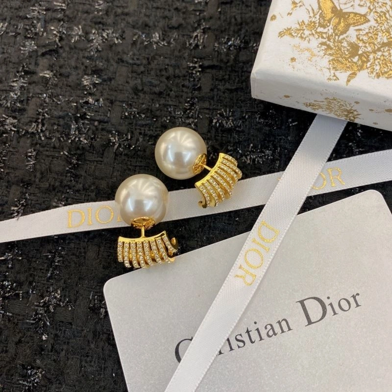 Economical Christian Dior Earrings