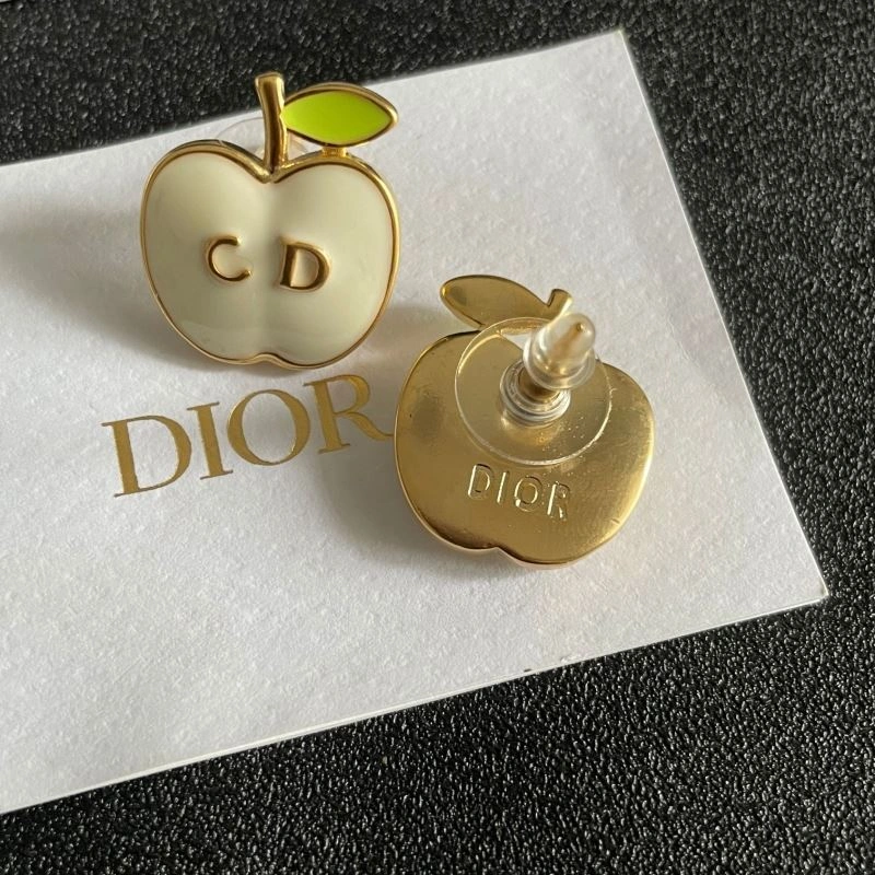 Legit Christian Dior Earrings
