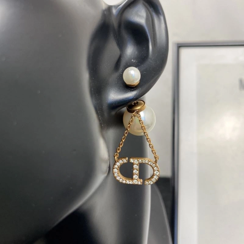 Indistinguishable Christian Dior Earrings