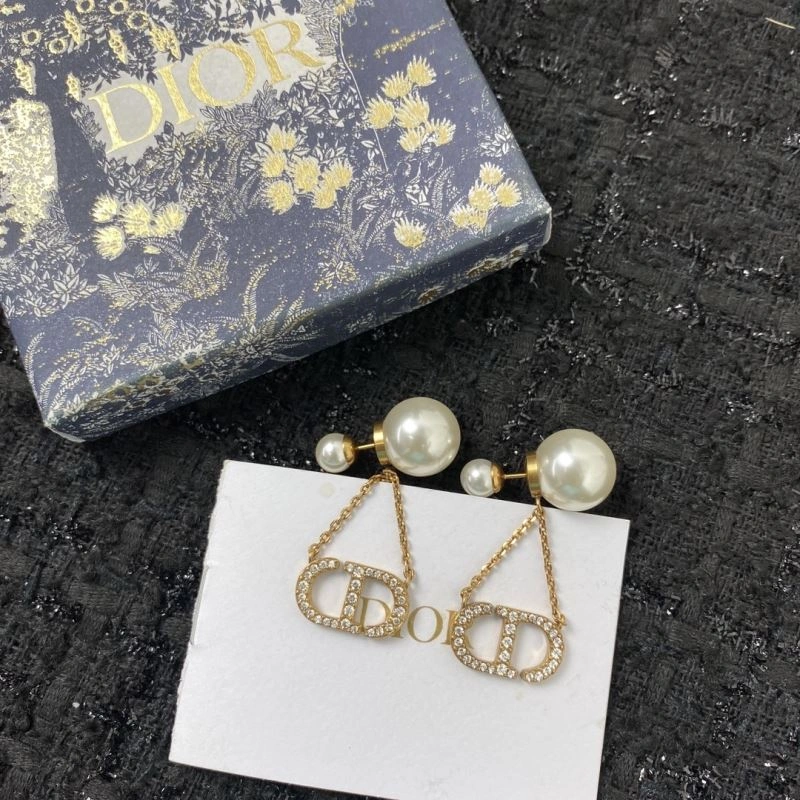 Indistinguishable Christian Dior Earrings