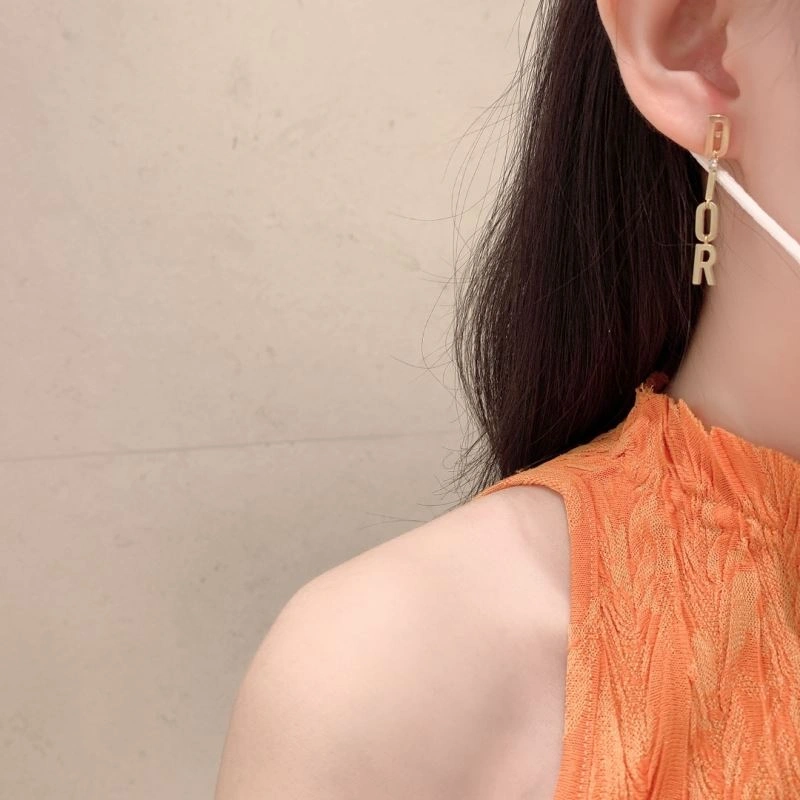 Economical Christian Dior Earrings